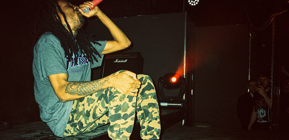 Хмара-рэпер Chris Travis у «Брюгге» – плёначны стэрэарэпорт ад 34mag